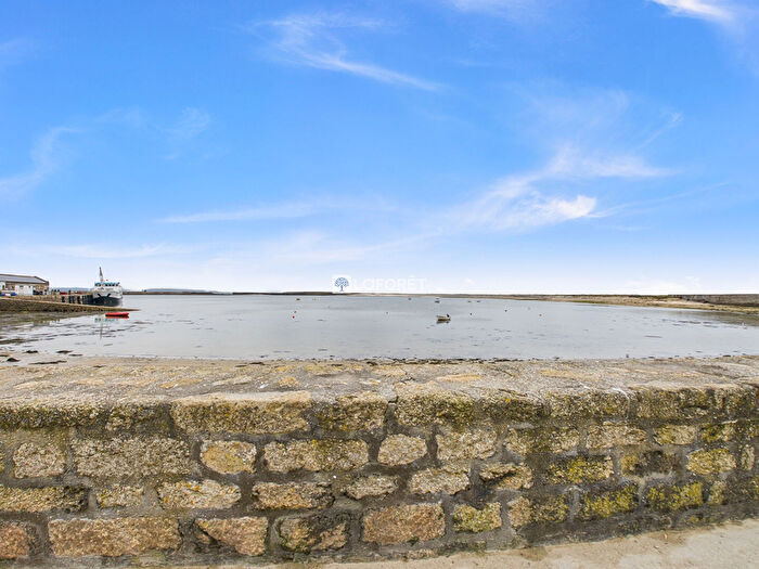 Maison à vendre - Île-de-Sein - 5 pièces - 3 chambres