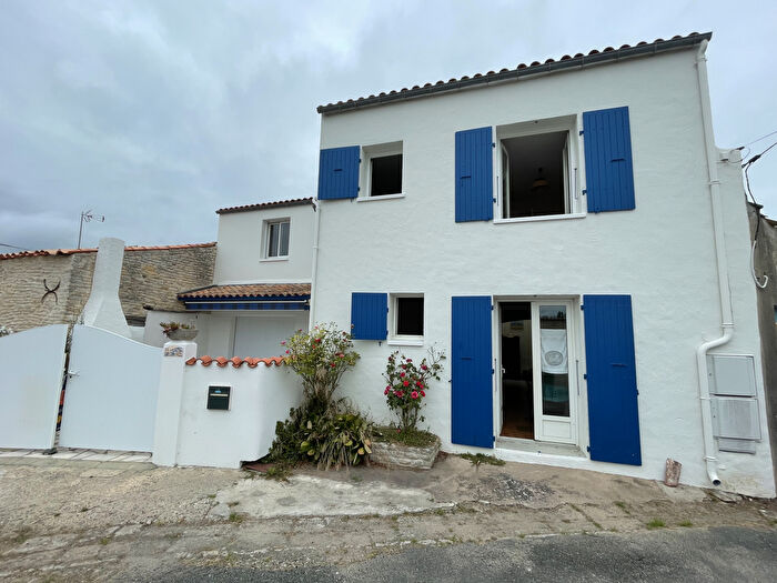 Maison à vendre - Le Château-dOléron - 6 pièces - 4 chambres