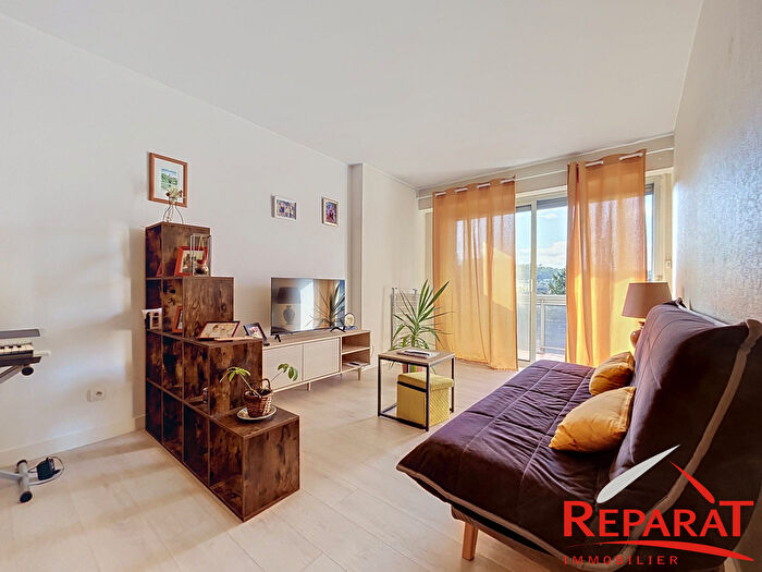 Appartement 2 pièces à vendre - Brive-la-Gaillarde, Centre-ville, Pont Cardinal, Champanatier