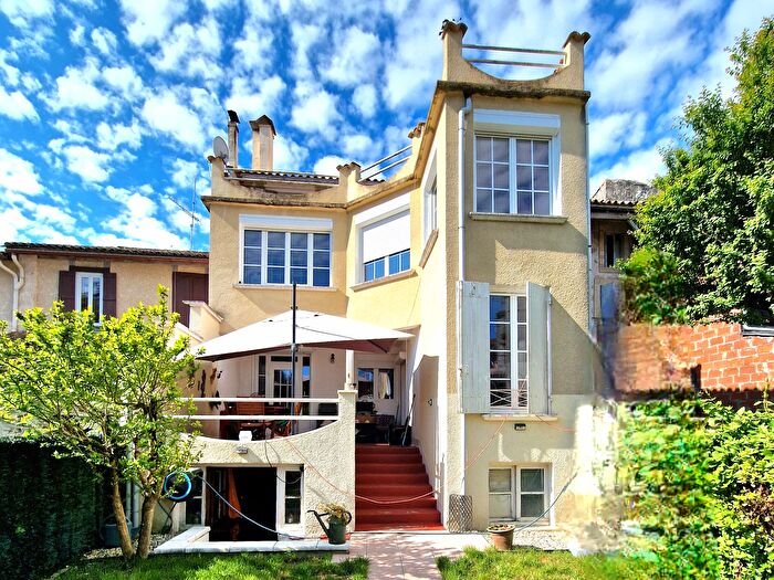 Maison à vendre - Lauzun - 12 pièces - 4 chambres