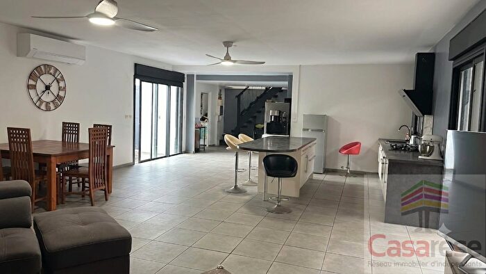 Maison 4 pièces à vendre à Saint-Benoît, La Confiance, Les Jacques, Chemin de Ceinture