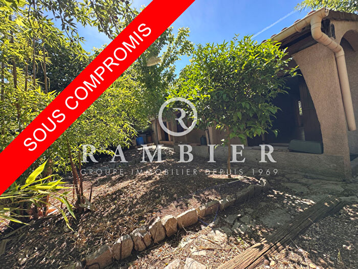 Maison à vendre - Saint-Mathieu-de-Tréviers - 4 pièces - 3 chambres