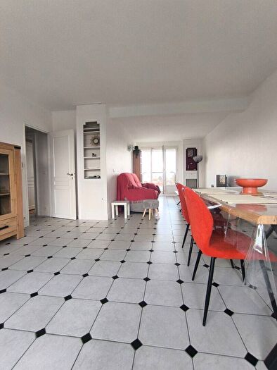 Tête de Girafe, Chatou : Appartement 4 pièces à louer