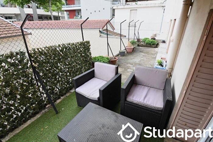 Laënnec, Lyon 8ème arrondissement : Appartement 1 pièce à louer