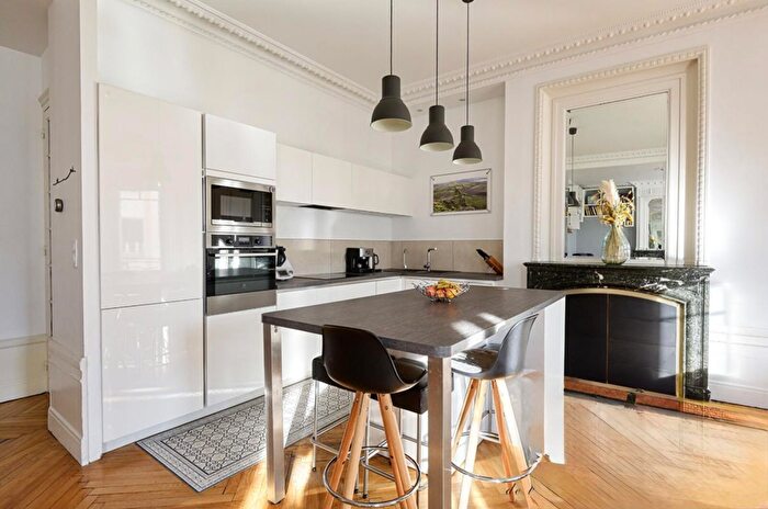 Paris 4ème - Appartement 6 pièces à vendre