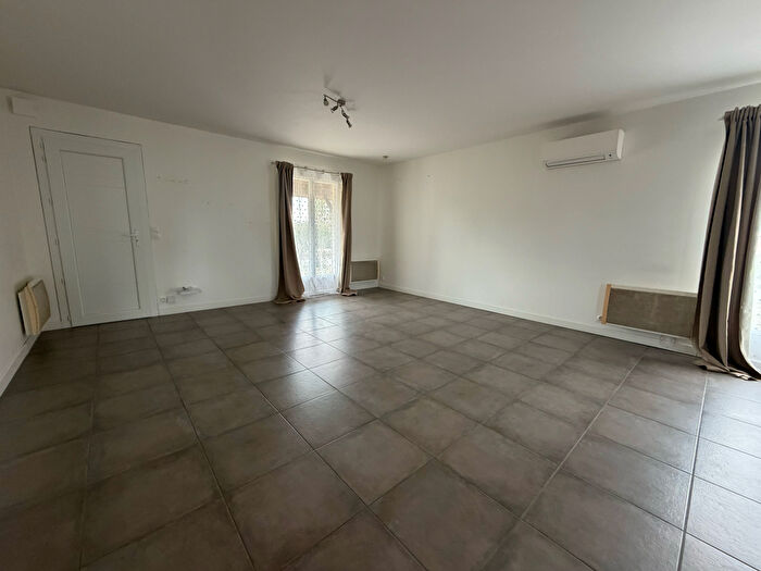 Maison 4 pièces à louer à Pomarez