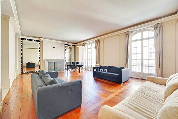 Paris 17ème, Courcelles, Wagram : Appartement 7 pièces à vendre