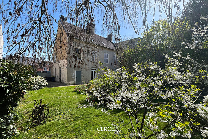 Maison 9 pièces à vendre à La Chapelle-en-Serval