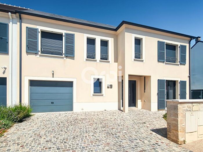 Maison 5 pièces à vendre à Saint-Witz