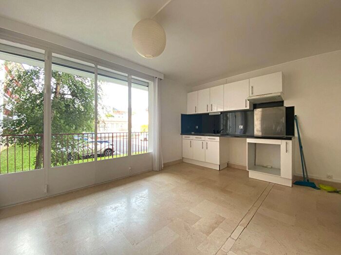 Centre Ville-Cathédrale, Évreux - Appartement 2 pièces à louer