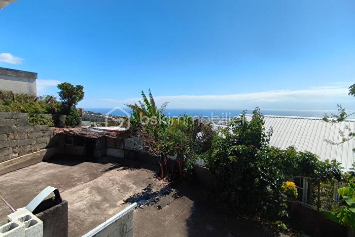 Maison à vendre - Saint-Denis, La Bretagne, Sainte-Clotilde - 5 pièces - 3 chambres