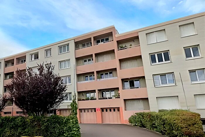 Appartement à vendre - Clermont-Ferrand, Croix de Neyrat - 4 pièces - 2 chambres