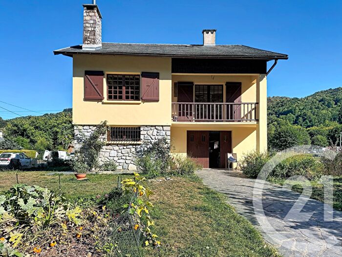 Castillon-en-Couserans : Maison 4 pièces à vendre