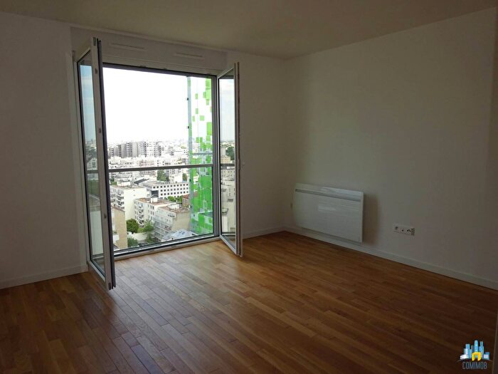 Appartement 1 pièce à Hôtel de Ville, Courbevoie, à louer