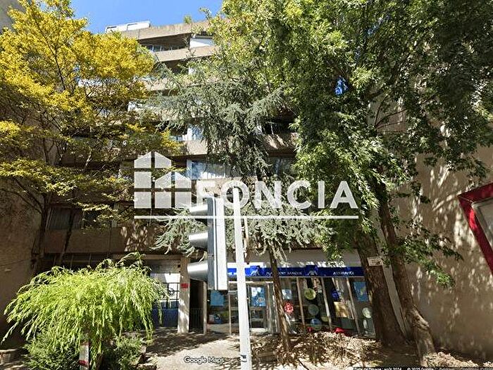 Appartement à louer - Mon Désert-Jeanne dArc, Nancy - 1 pièce