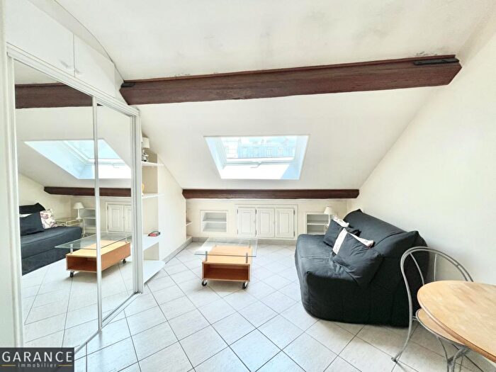 Appartement à louer - Paris e , Jardin de Reuilly - 1 pièce