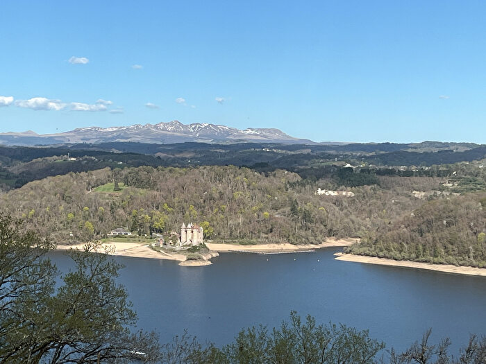 Sarroux : Maison 4 pièces à vendre