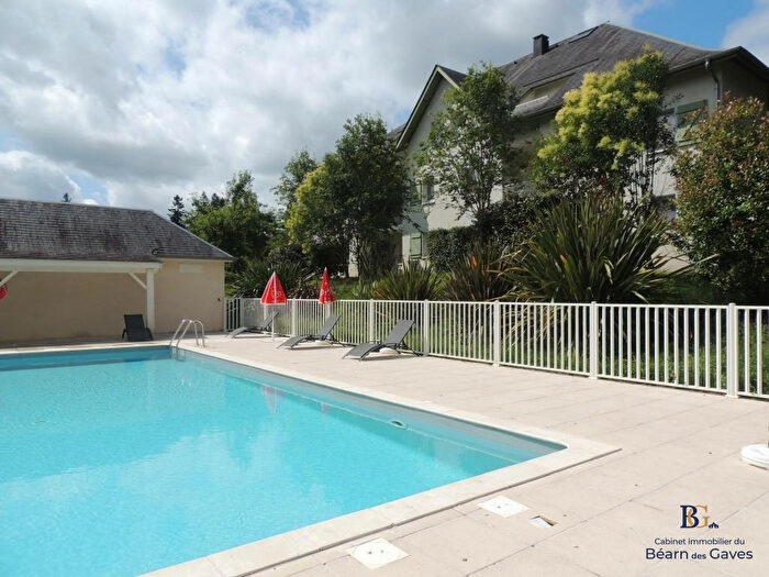 Appartement à louer - Salies-de-Béarn - 2 pièces - 1 chambre