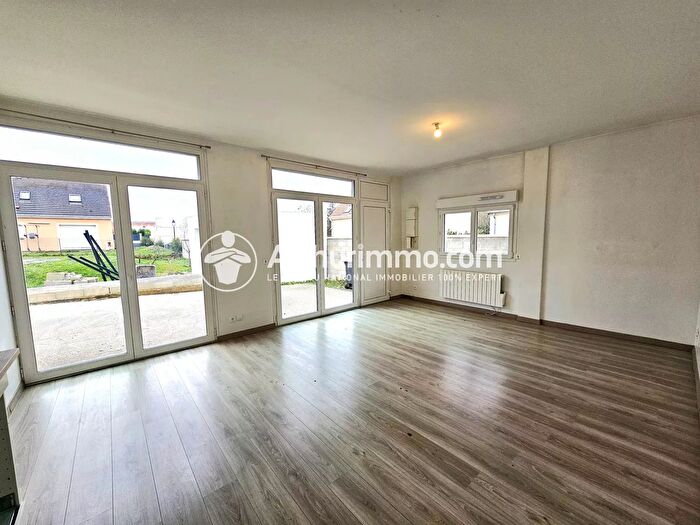 Saintry-sur-Seine : Appartement 4 pièces à louer