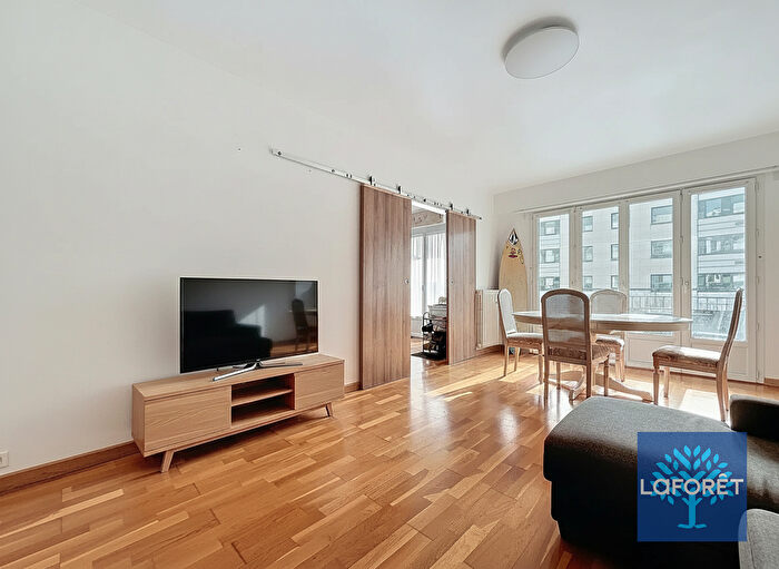 Appartement à vendre - La Roche-sur-Yon, Pyramides, Jean-Yole - 4 pièces - 3 chambres