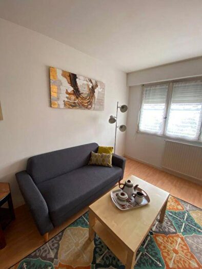 Appartement à louer - Vanteaux-Puy Las Rodas, Limoges - 1 pièce - 1 chambre
