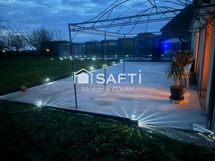 Maison à vendre - Montainville - 10 pièces - 6 chambres