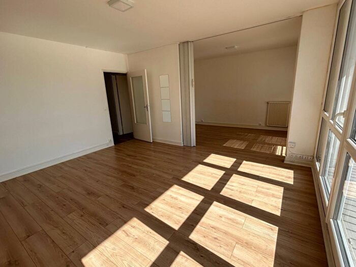 Appartement 2 pièces à Fontenay-le-Fleury, à louer