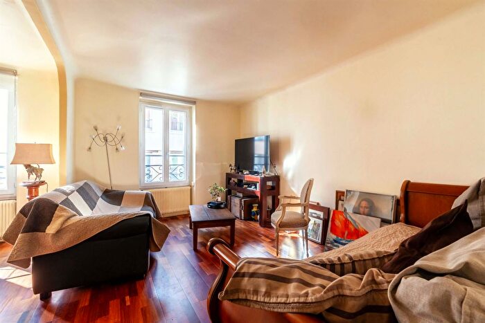 Appartement 2 pièces à Pontoise, Centre-ville, à vendre