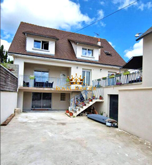Maison 11 pièces à vendre - Châtellerault, Est