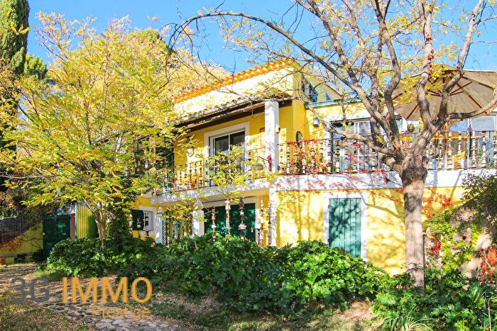 Maison à vendre - Cotignac - 10 pièces - 7 chambres