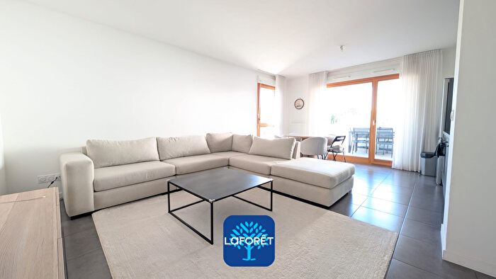 Appartement 3 pièces à vendre à Saint-Priest, Revaison