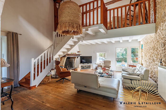 Maison 6 pièces à vendre - Lignan-de-Bordeaux