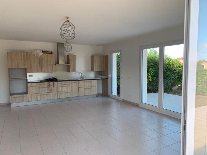 Maison 3 pièces à vendre à Médis