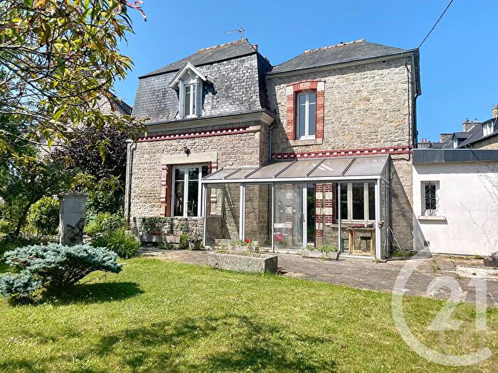 Maison à vendre - Dinan - 4 pièces - 2 chambres