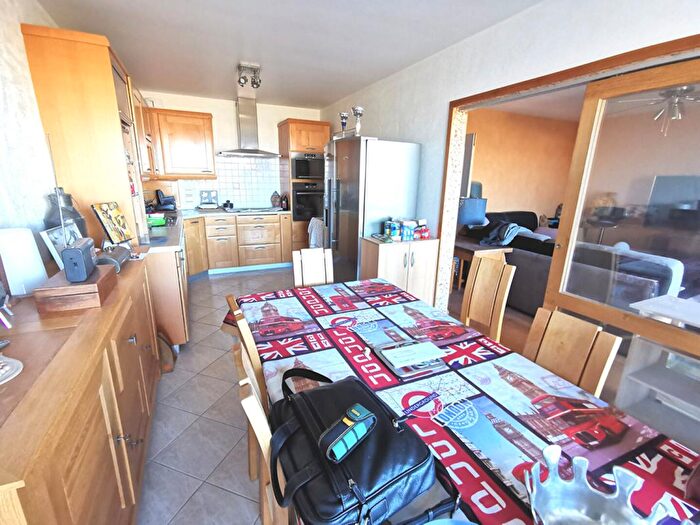 Appartement à vendre - Pontoise, Les Larris, Maradas - 4 pièces - 3 chambres