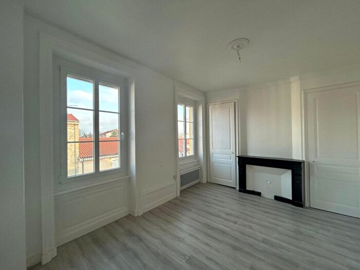 Montbrison, Beauregard, Maupas : Appartement 3 pièces à louer