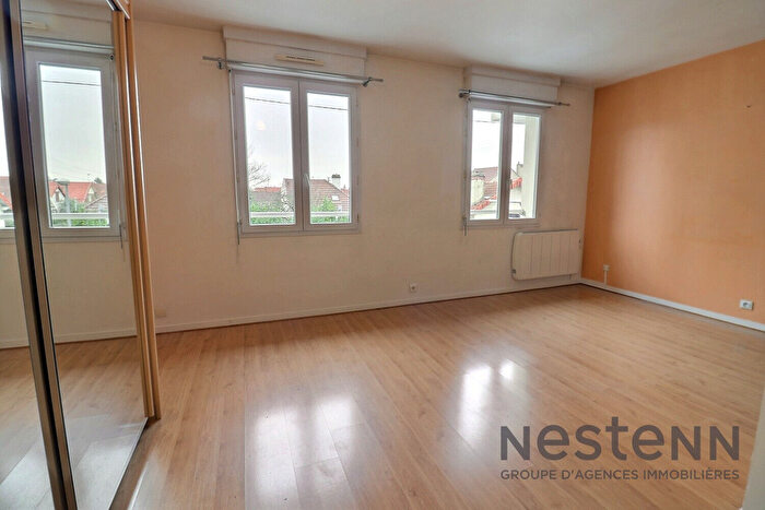 Appartement à vendre - Neuilly-sur-Marne, Carnot, République - 1 pièce