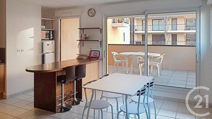 Appartement à louer - Montélimar, Centre-ville - 2 pièces - 1 chambre