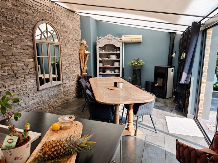 Maison 6 pièces à Hondschoote, à vendre