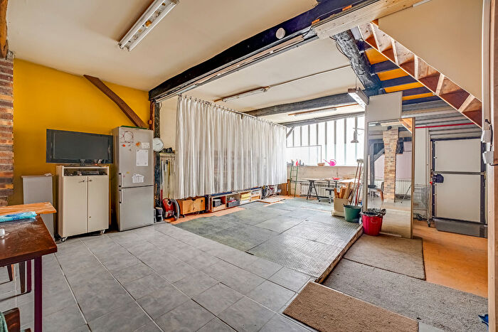 Paris 11ème, République, Saint-Ambroise - Maison 5 pièces à vendre