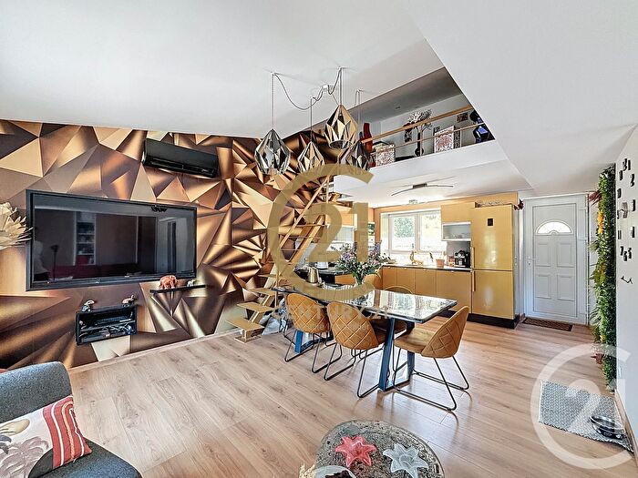 Appartement à vendre - Orliénas - 3 pièces - 2 chambres