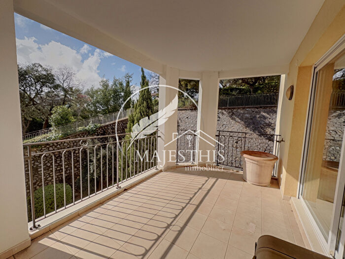 Appartement à vendre - Hyères, Maurels - 3 pièces - 2 chambres