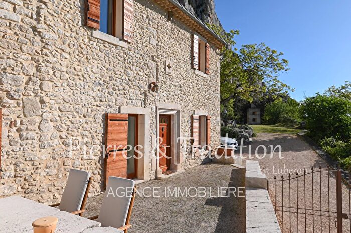 Maison à vendre - Lioux - 6 pièces - 3 chambres