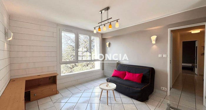 Appartement 3 pièces à La Cotonne, Saint-Étienne, à louer