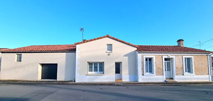 Maison 3 pièces à vendre - Les Magnils-Reigniers