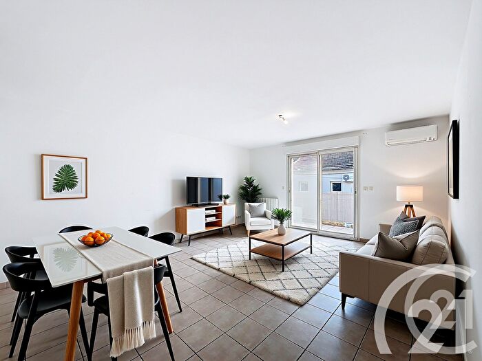 Appartement à vendre - Cavaillon, Centre-ville - 2 pièces - 1 chambre