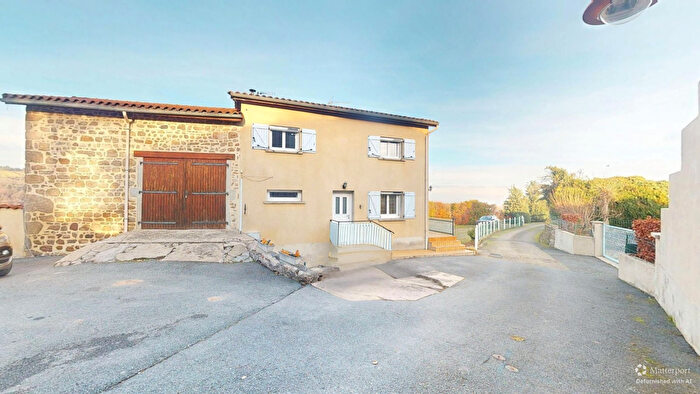 Maison à vendre - Essertines-en-Châtelneuf - 6 pièces - 4 chambres
