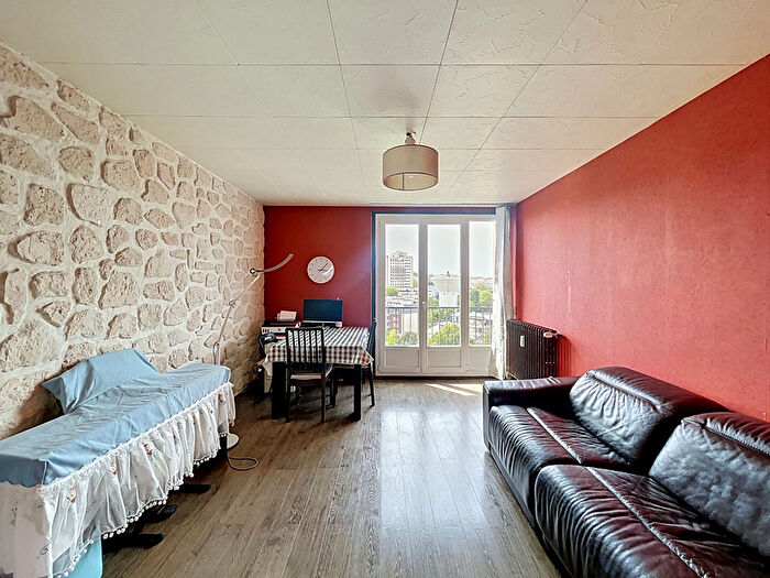Appartement 3 pièces à vendre - Châtillon, Matisse, Pierrelais