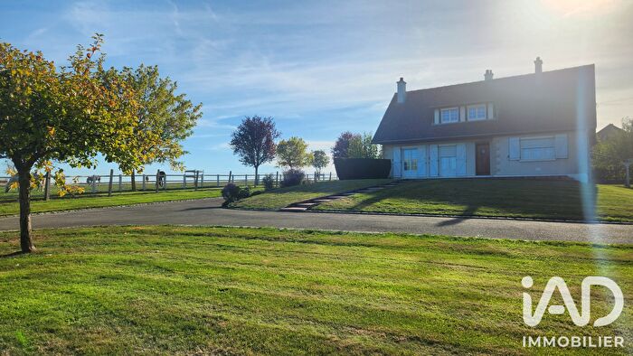 Neufchâtel-en-Bray : Maison 6 pièces à vendre
