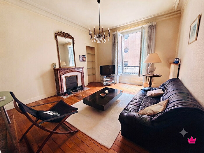 Appartement 3 pièces à vendre - Grenoble, Championnet